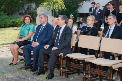 Seara Palatului Elisabeta dedicată Asociației Elisabeta Rizea | Familia ...